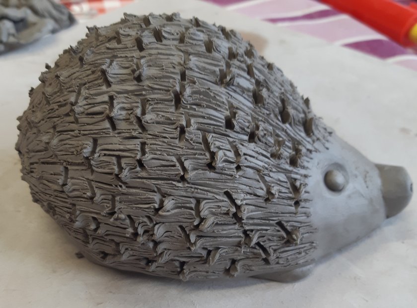 Ceramics for beginners: Creating a 3D clay form – Keeping it creative